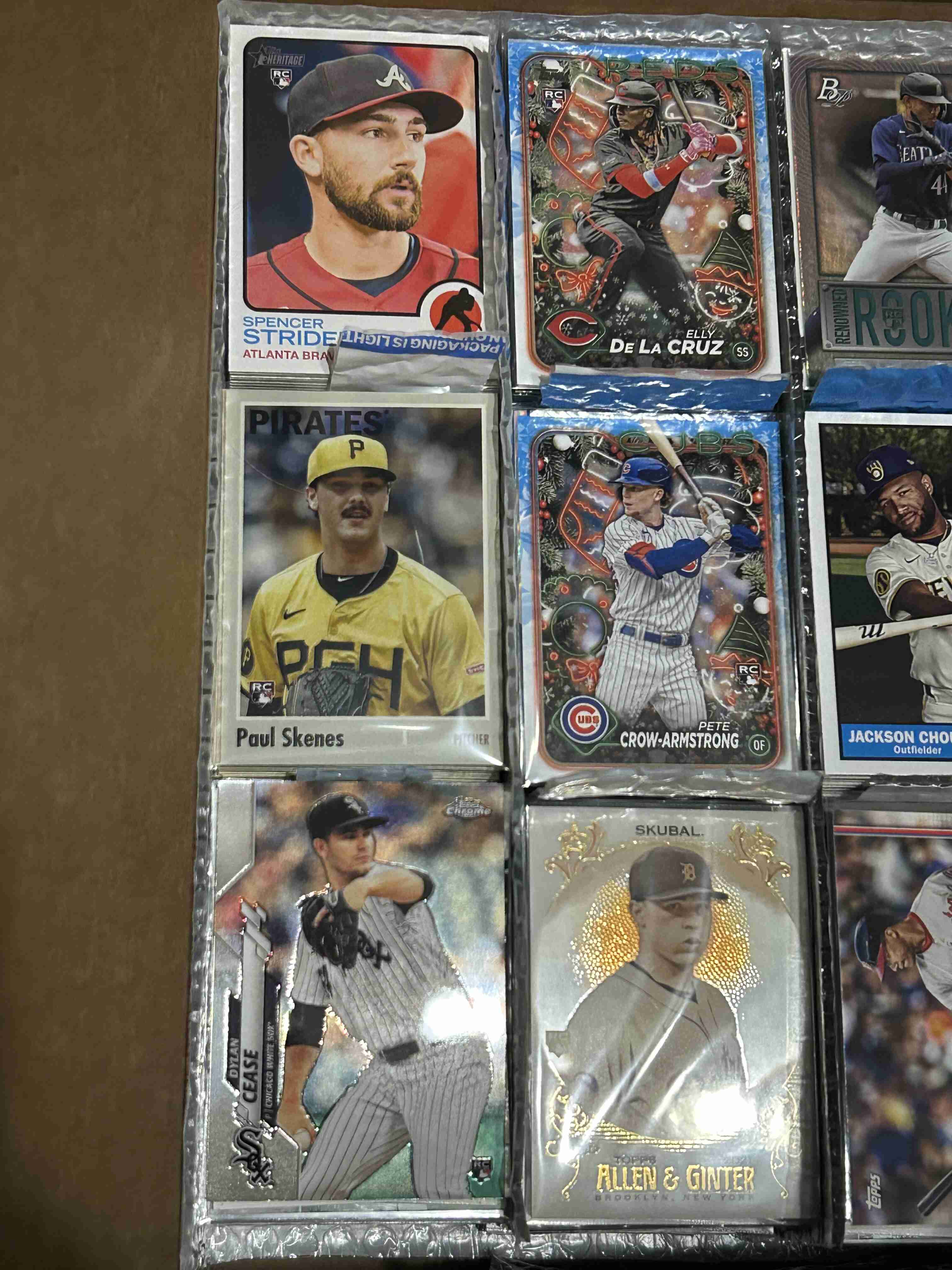 Sportlots Auctions: Large flat rate full of 2500+ baseball cards